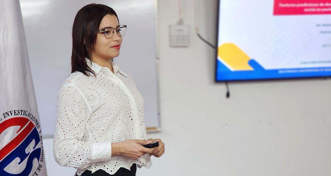 Futuros profesionales de la salud, de carreras de educación, arte y ...